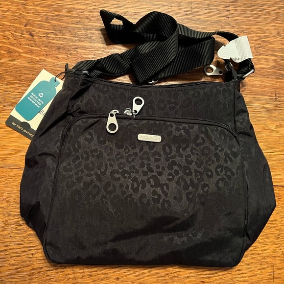 Baggallini | Bags | Baggalini Joey Lg Hobo Bag | Poshmark